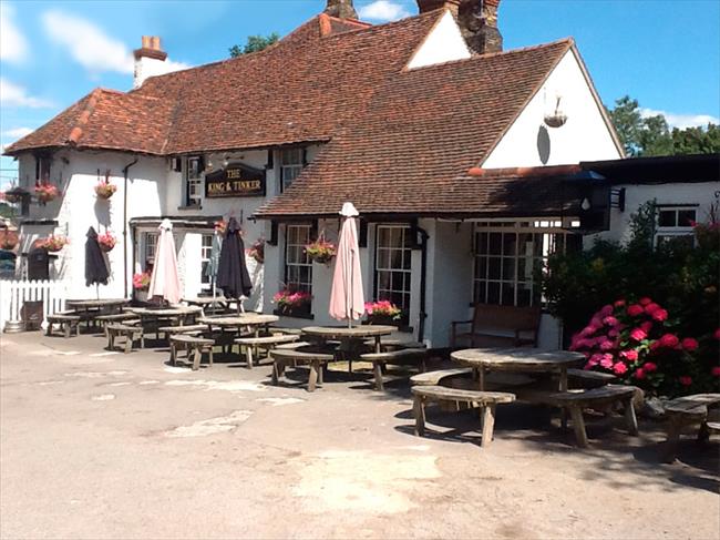 Hertfordshire Chain Walk No. 1: Whitewebbs Park to Cattlegate Farm ...