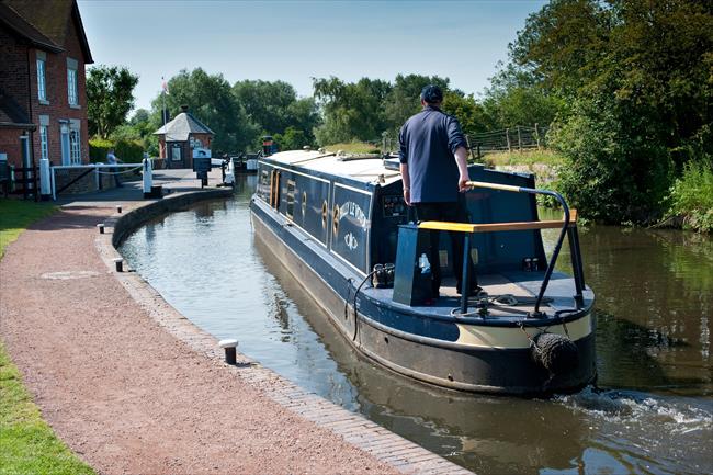 Wombourne & Bratch Locks, South Staffordshire - Ramblers