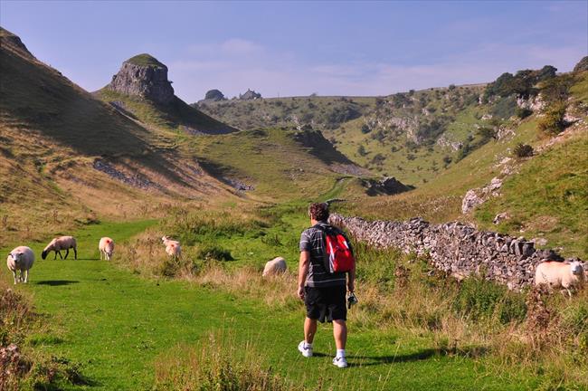 WARDLOW HAY COP, DERBYSHIRE - Ramblers