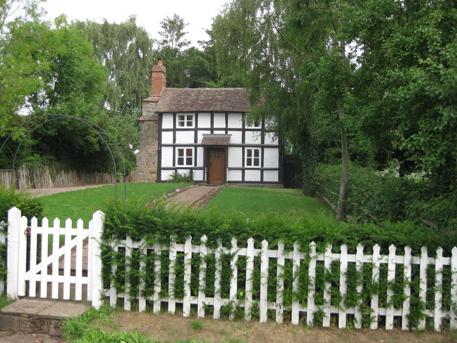 Whitbourne, Knightwick & Suckley - Ramblers